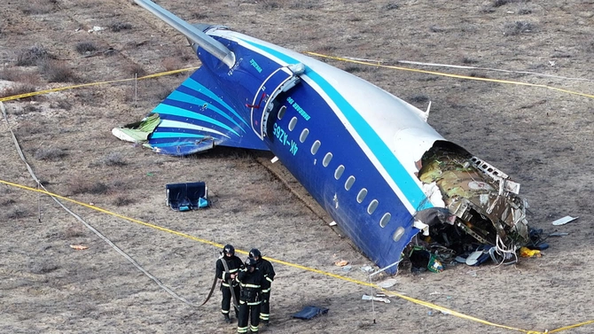 Second Black Box Recovered from Azerbaijan Airlines Plane Crash Site ...