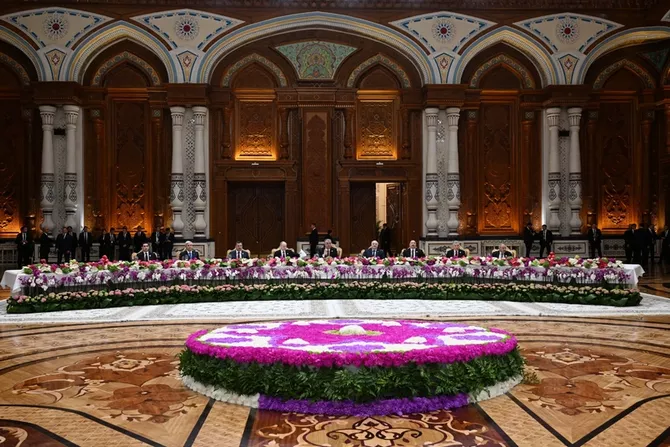 Ilham Aliyev Attends Official Reception for CIS Heads of State in ...