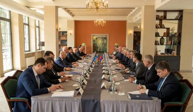 Armenia and Azerbaijan Reach Agreement on Border Delimitation Drafts ...